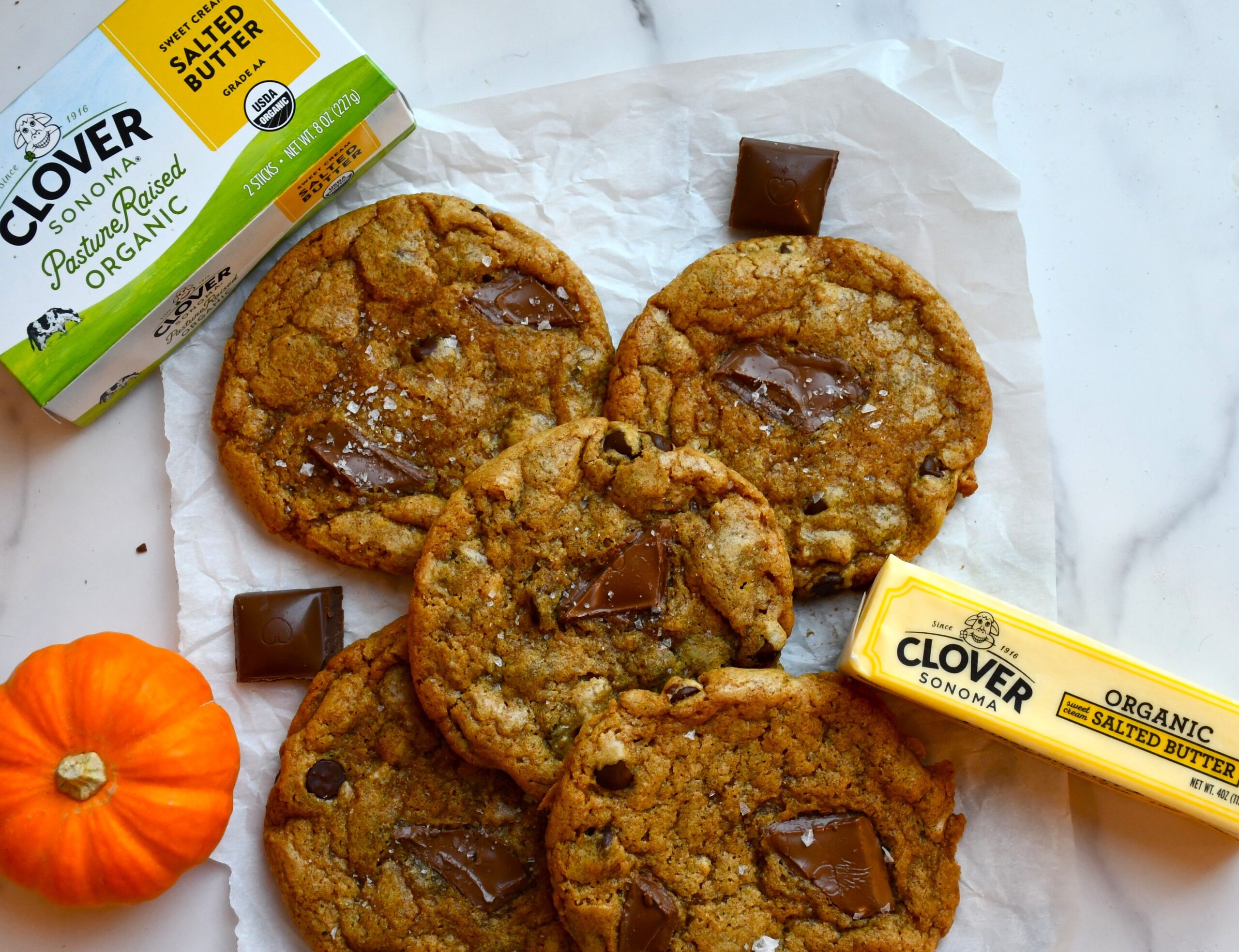 Pumpkin Chocolate Chip Cookies - Clover